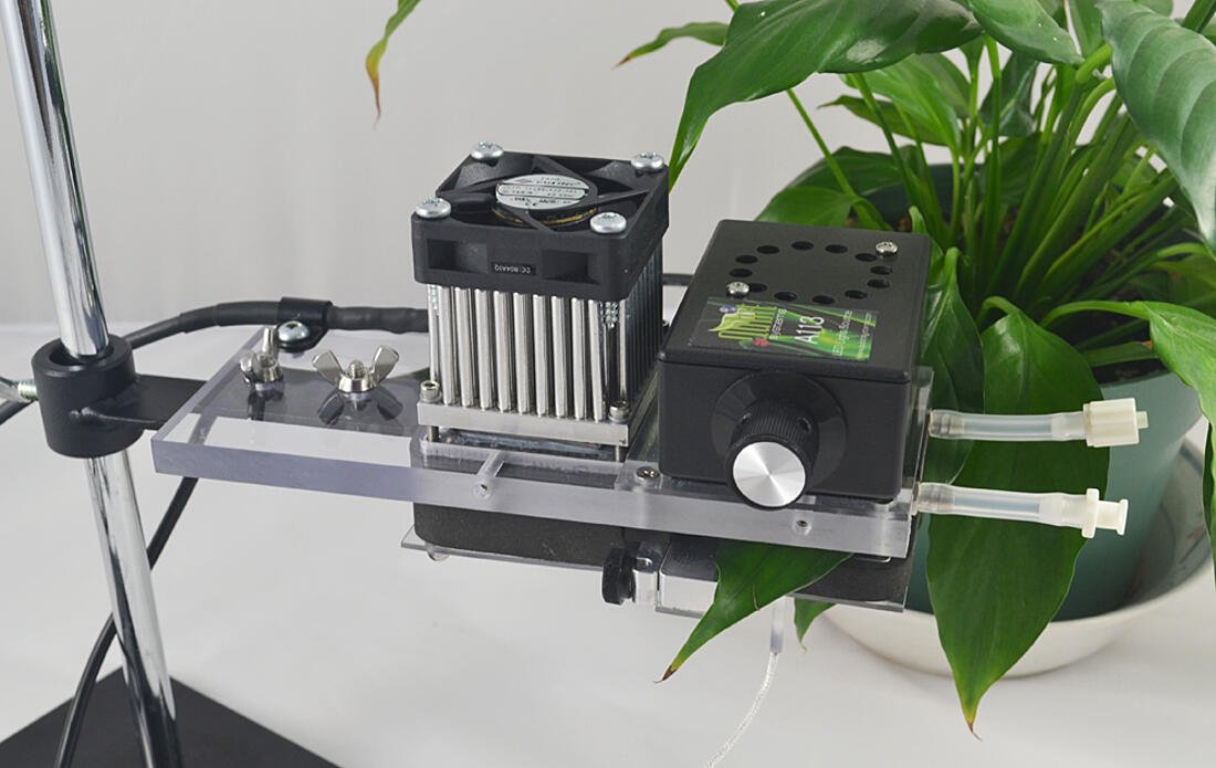 Gas Exchange Chambers for Photosynthesis and Respirometry - Qubit Systems